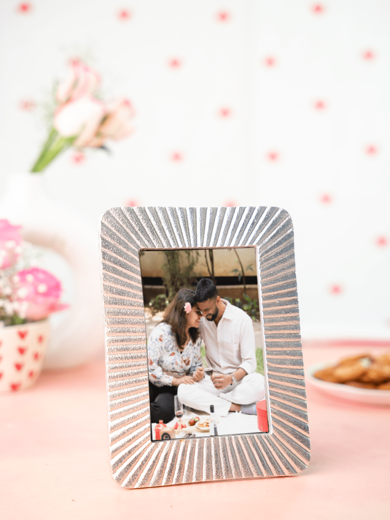 Buy Classic Silver Photo Frame - Unique Gifts Online for Every Occasion ...