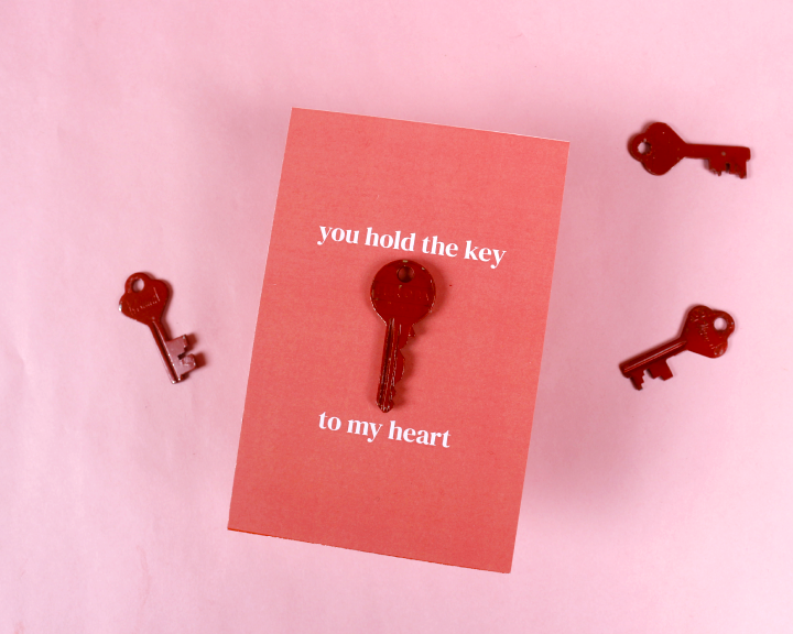 You are key to my heart – Fluorescent Studios | Your Personal Gifting Genie